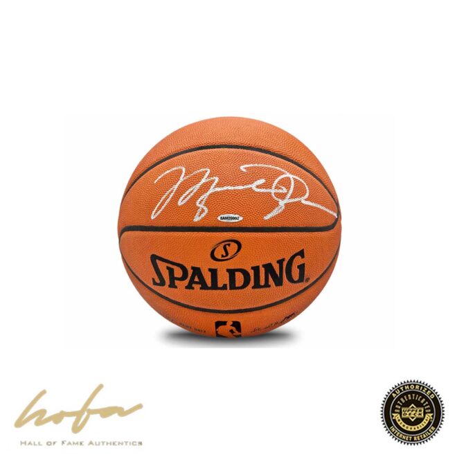MICHAEL JORDAN SILVER SIGNATURE SPALDING BASKETBALL - Hall of Fame ...